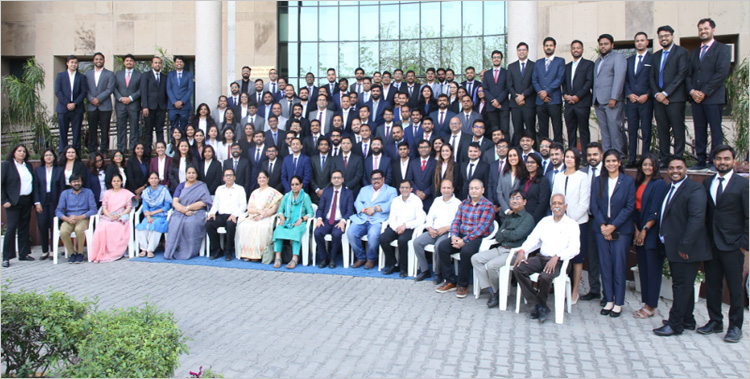IIM Lucknow: Courses, Fees, Admission 2025, Placements, Ranking